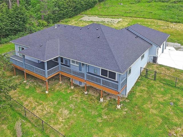 536 Rozeway Place