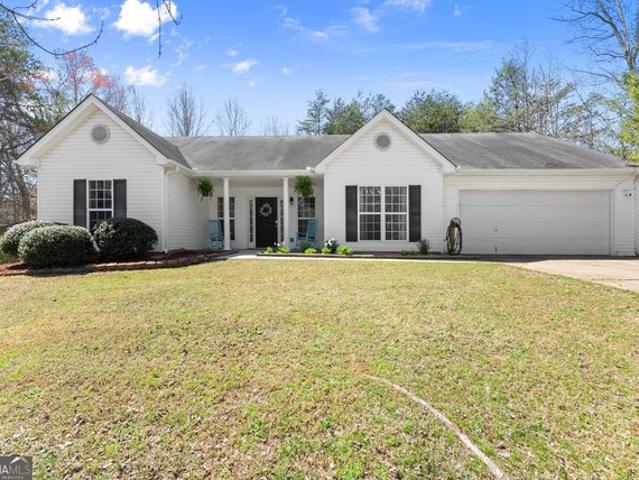 536 Redbud Ln, Mount Airy, GA 30563