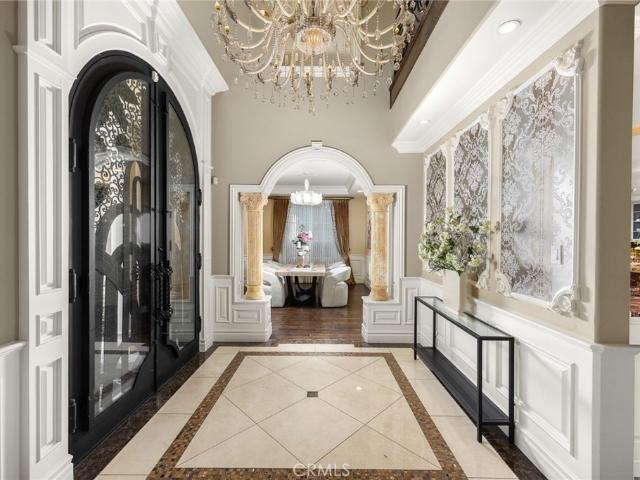 536 W Camino Real