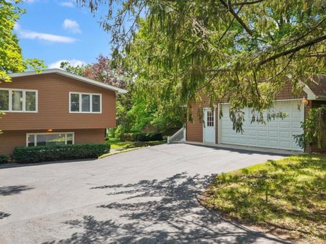 536 W Main St, Merrimac, WI 53561