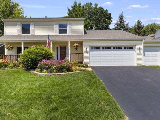 5374 Gingeridge Ln, Rockford, IL 61114