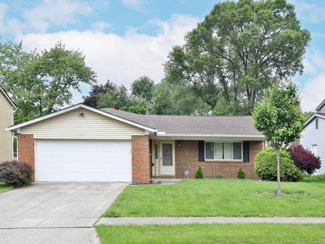 5375 Ivywood Ln, Columbus, OH 43229