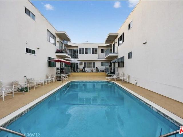 5376 Fairview Boulevard 104