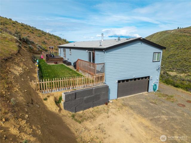 5370 W Umptanum Road