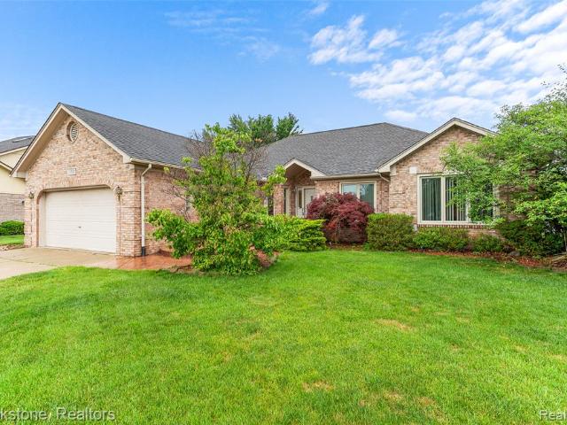 53725 arabian trail