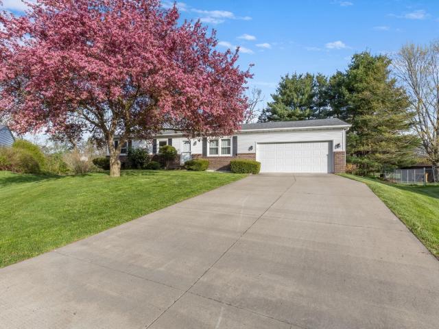 53731 Pine Tree Ct, Elkhart, IN 46514 | MLS #202614 | Compass