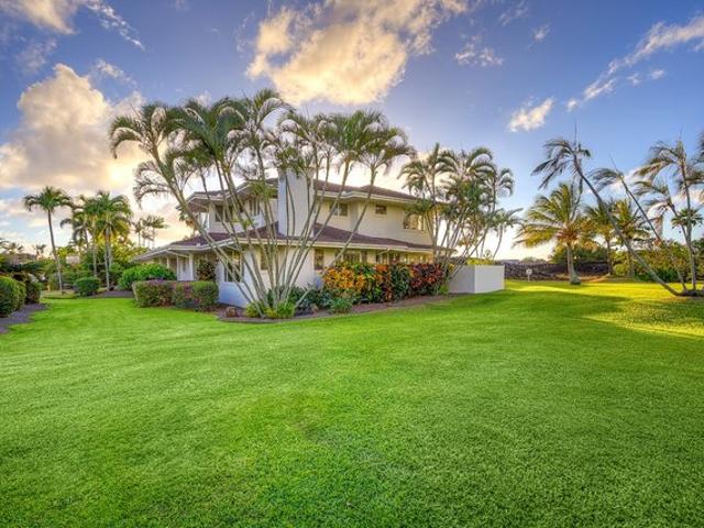 5373 Pau A Laka St, Koloa, HI 96756