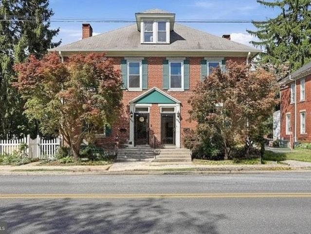 537 and 539 E King St, Chambersburg, PA 17201