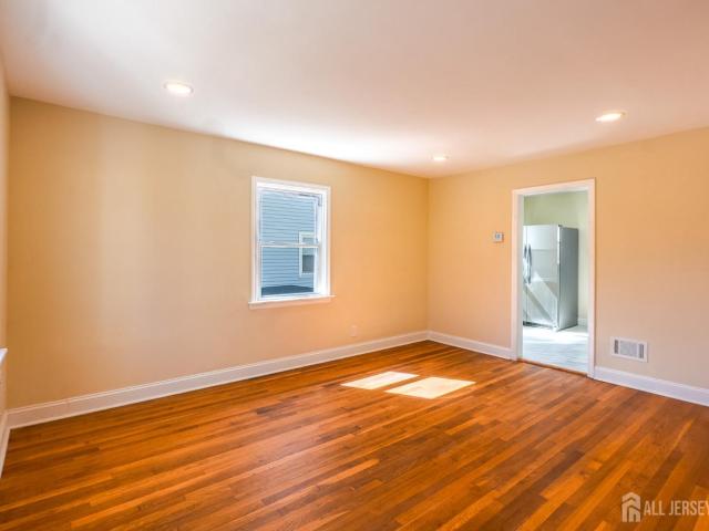 537 Alice Place