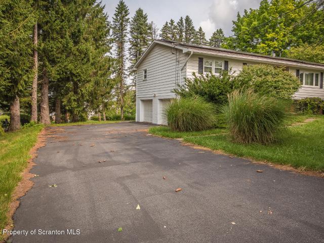 537 Gladiola Drive