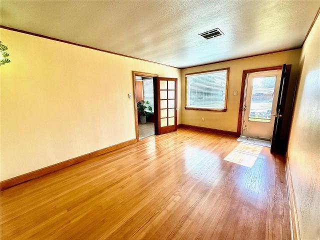 537 E William David Pkwy Parkway
