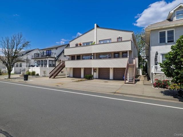 537 E Broadway Unit 201, Long Beach, NY 11561