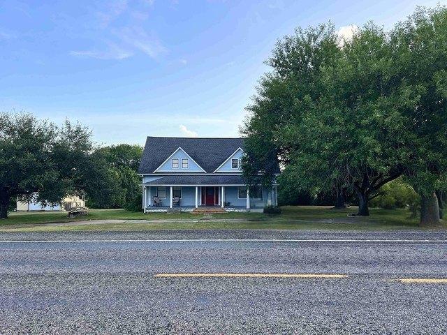 537 Farm to Market Rd # 2436, La Grange, TX 78945