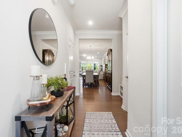 537 Madison Falls Court