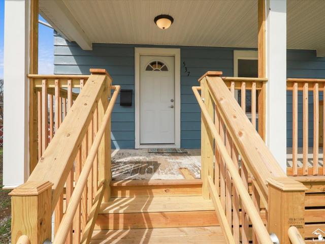 537 Maple Boulevard