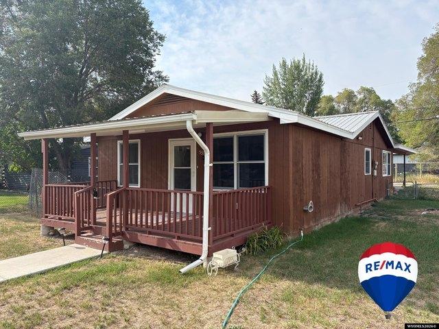 537 Market St, Lander, WY 82520