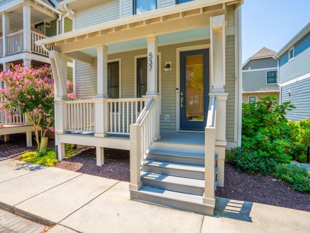 537 Mariner Way