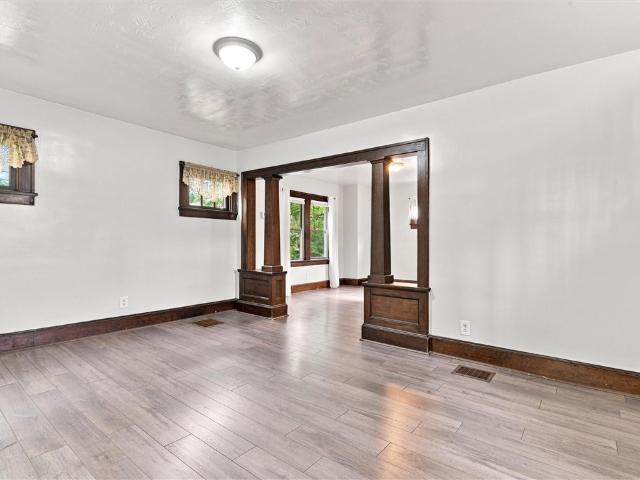537 Mcclure Ave