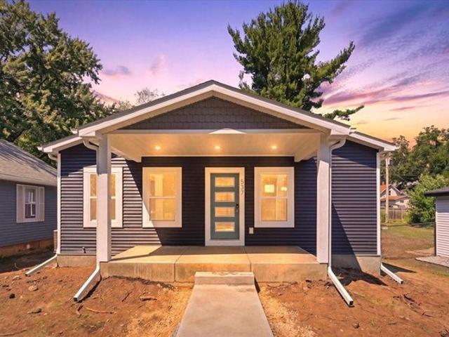 537 N Pearl St, River Falls, WI 54022