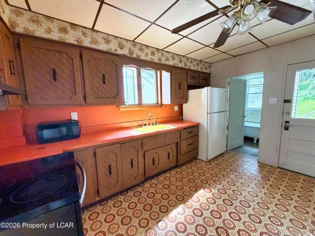 537 N Rebecca Avenue # 1