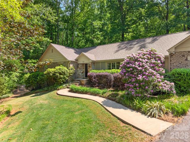537 St Cloud Dr, Statesville, NC 28625 | MLS #4374 | Compass