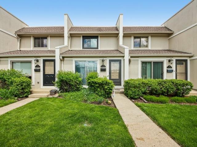 537 Pheasant Ct, Grayslake, IL 60030