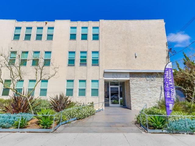 537 W. Hyde Park Blvd