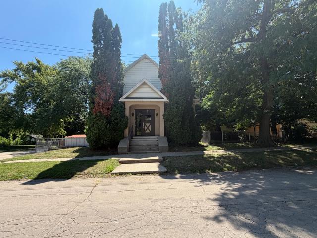 537 W Pleasant Street