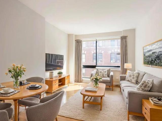 537 West 27th Street, New York, NY
