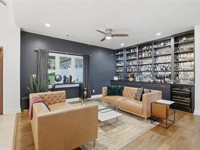5384 Harris Circle