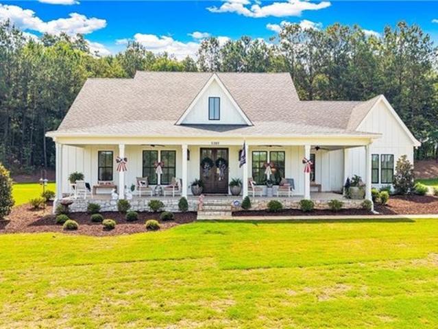 5385 Mary Olive Rd, Opelika, AL 36801