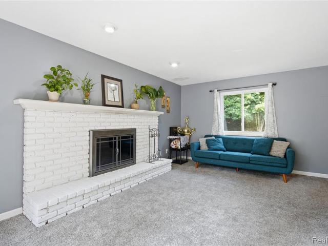 5385 Milane Circle