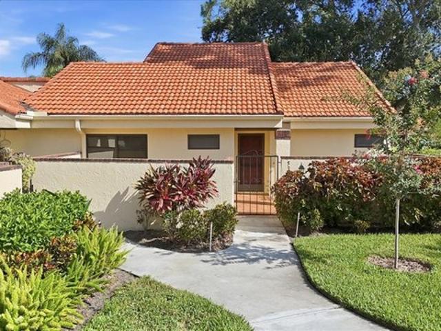 5387 Huntingwood Ct Unit 4, Sarasota, FL 34235