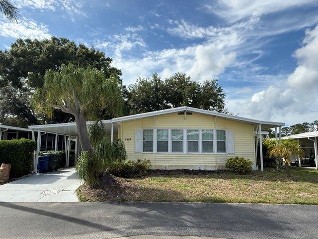 5387 Wellfleet Dr S, Sarasota, FL 34241
