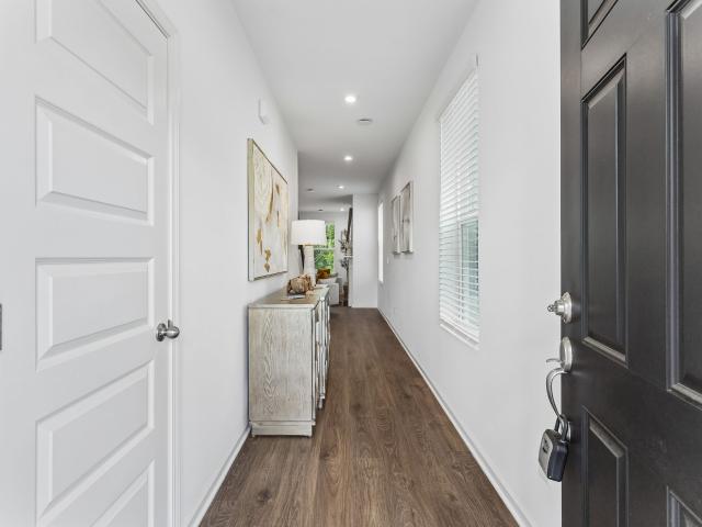 5388 Bellflower Hls