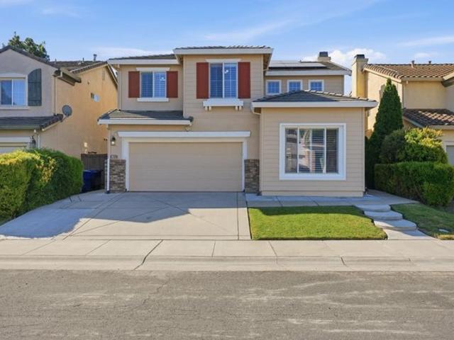 5388 Hartona Way, Sacramento, CA 95835