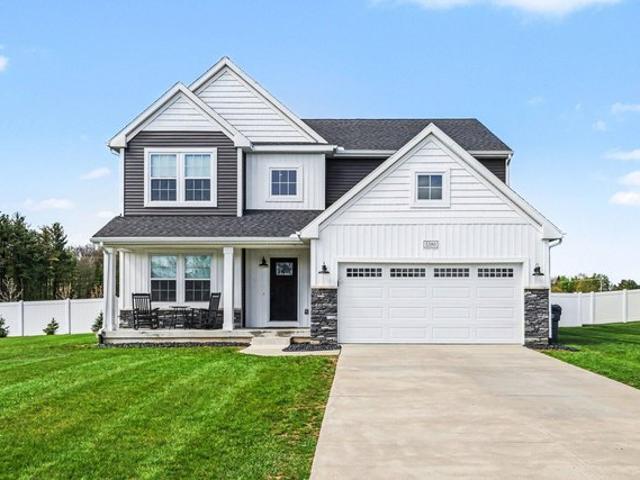 5380 Brinson Ln, Kalamazoo, MI 49009