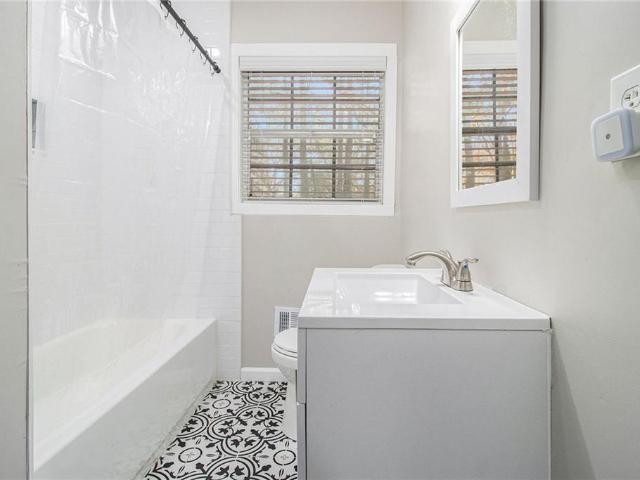 5380 St Lo Ln, Atlanta, GA 30349 | MLS #7676 | Compass