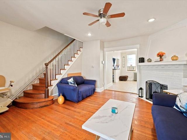 5381 Morse St, Philadelphia, PA 19131
