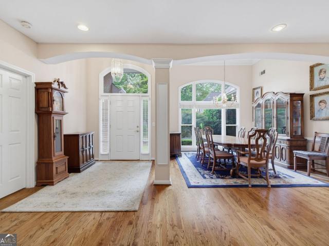 5381 Glenbrooke Trail