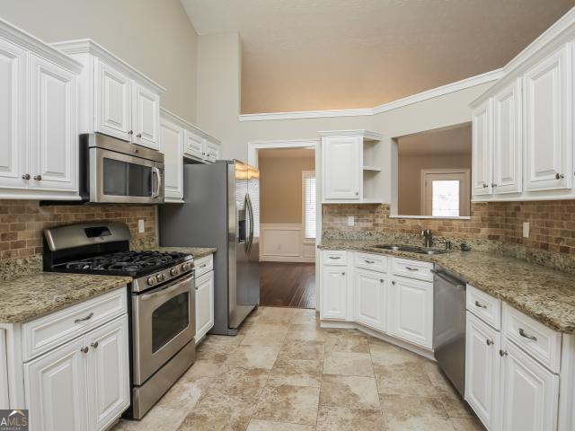 5382 Valley Forest Way