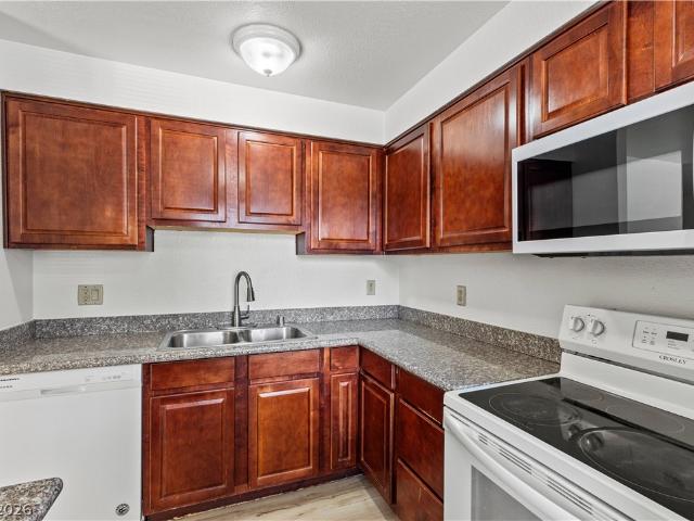 5383 Indian River Drive 320
