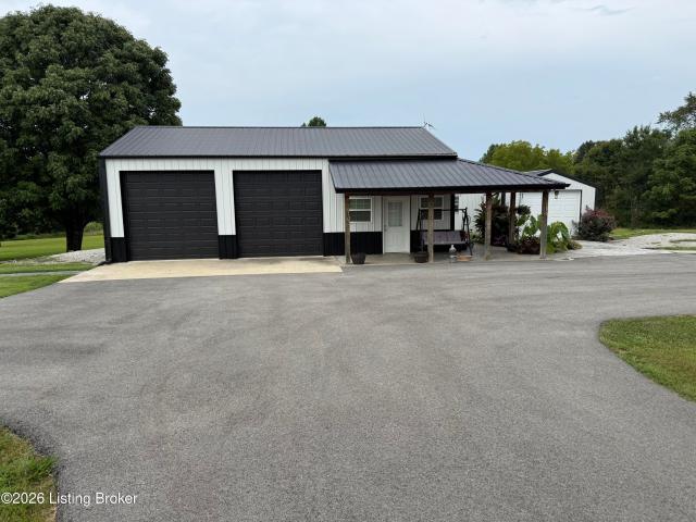 5383 Lilac Rd
