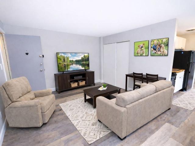5383 Sunnyslope Rd 2 Bedroom Apartment for Rent at 5383 Sunnyslope Rd, Maple Heights, OH 44137 Maple Heights