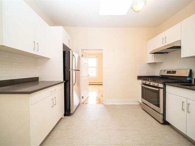 538 Bramhall Ave # #4