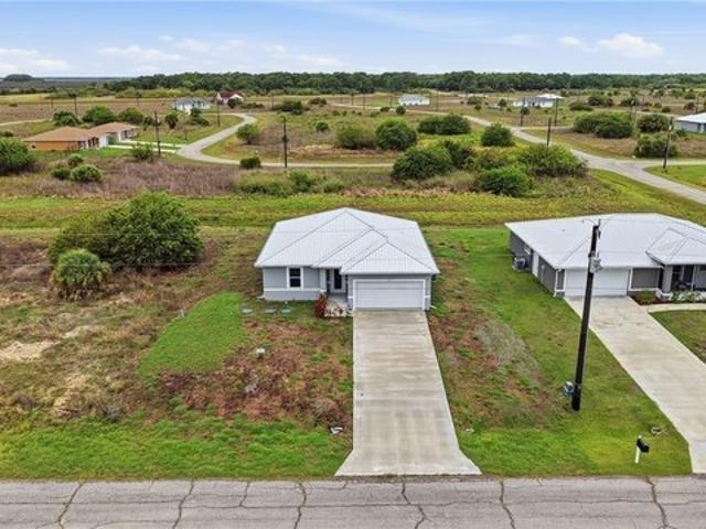 538 David Cir, Labelle, FL 33935