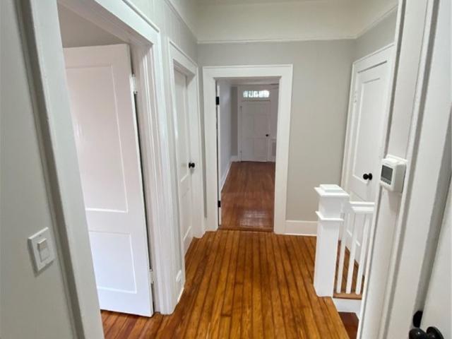 538 E 37th Street 1/2