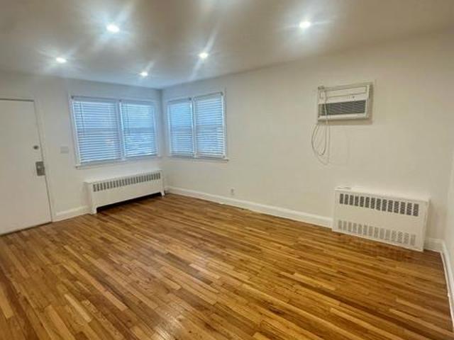 538 E Park Avenue 1