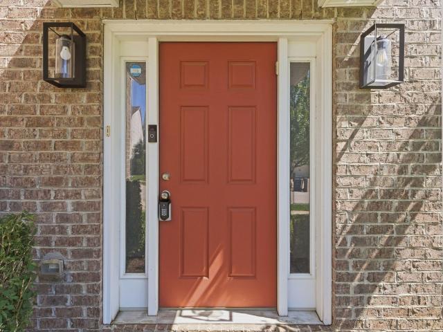 538 Estrella Drive