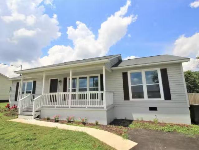 538 Loveless Rd, Hazel Green, AL 35750